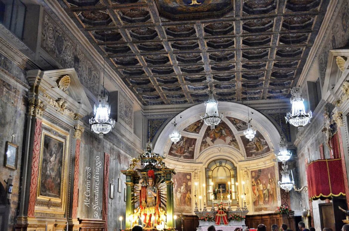 La Notte delle Candele a Vallerano: cosa vedere nel borgo delle luci