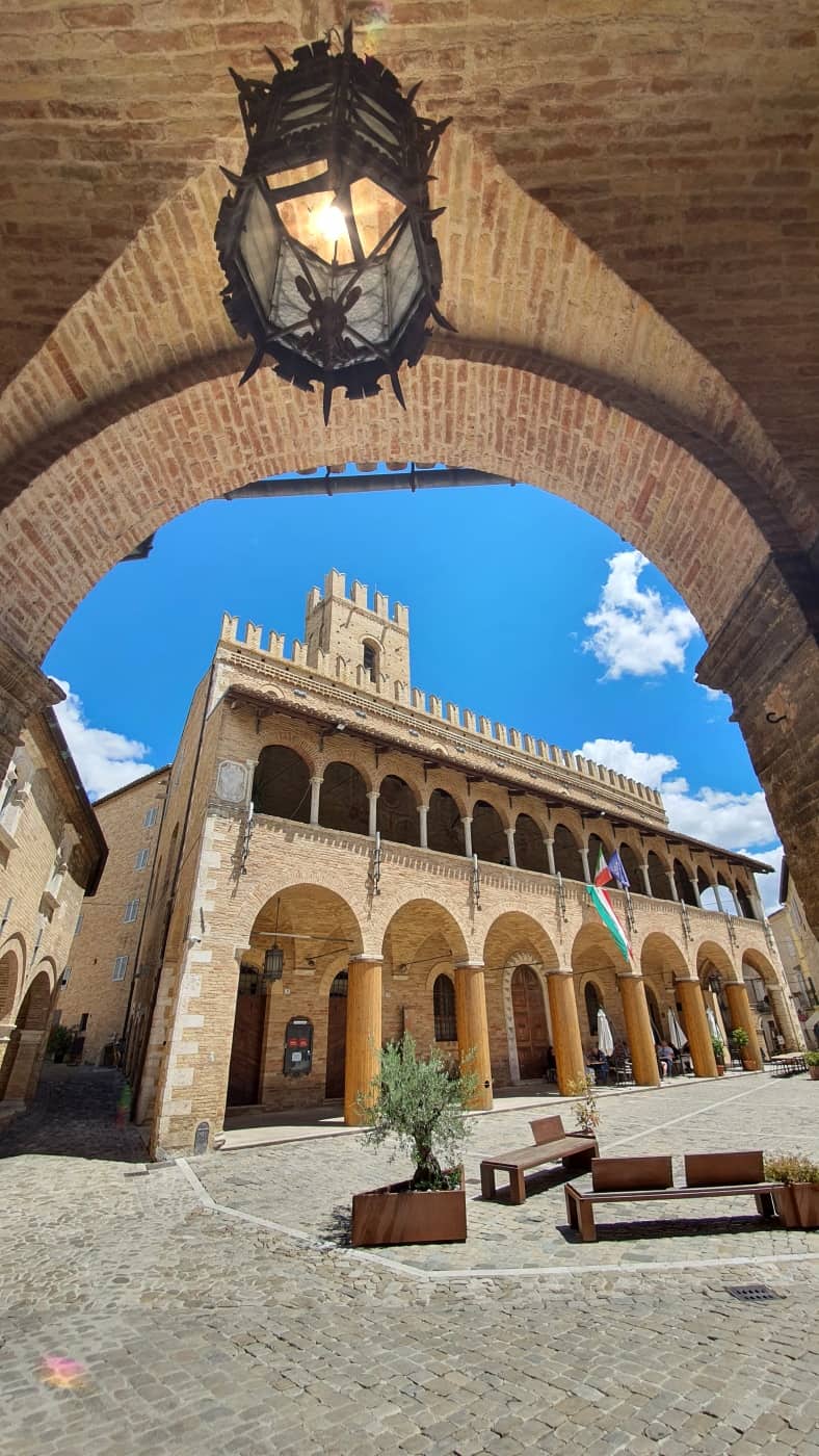 Cosa vedere a Offida un borgo tra i più belli d'Italia nelle Marche