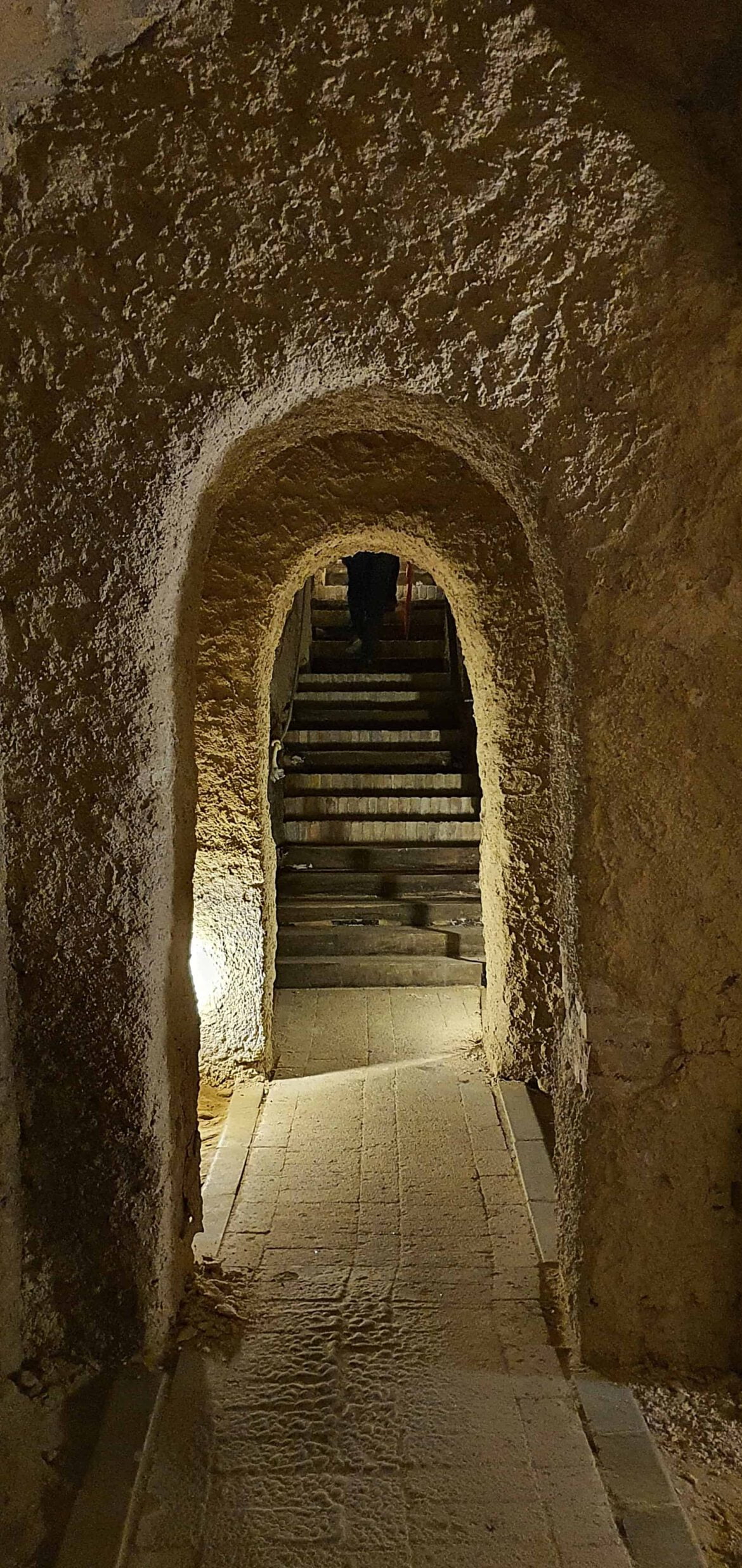 Le grotte di Camerano: visita la città sotterranea del Conero