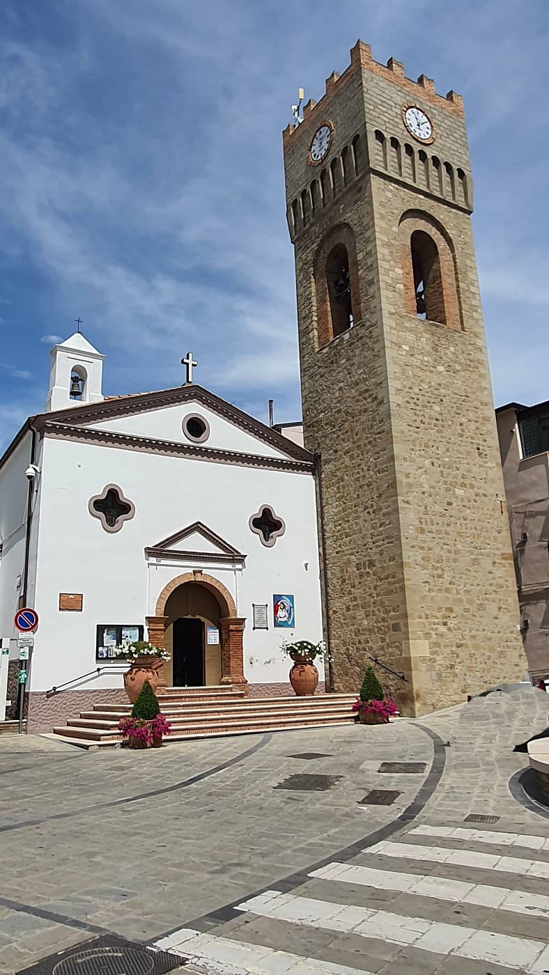 Aliano: cosa vedere nel borgo dei calanchi e Carlo Levi (Basilicata)