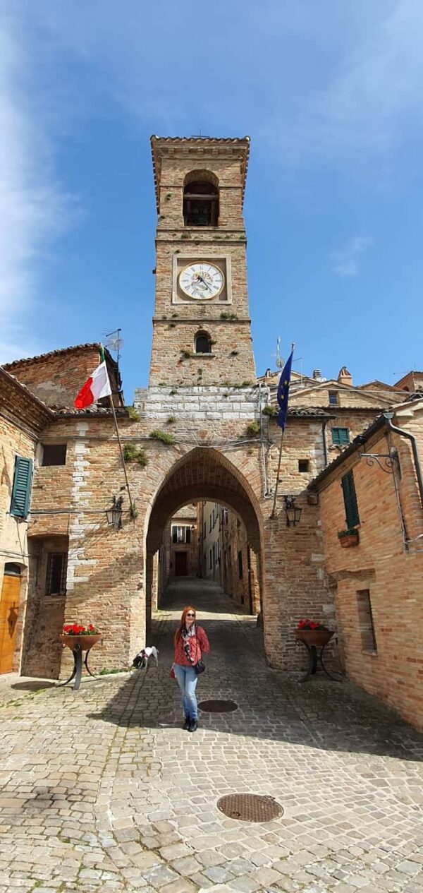 I nove castelli di Arcevia nelle Marche: i più belli e cosa vedere