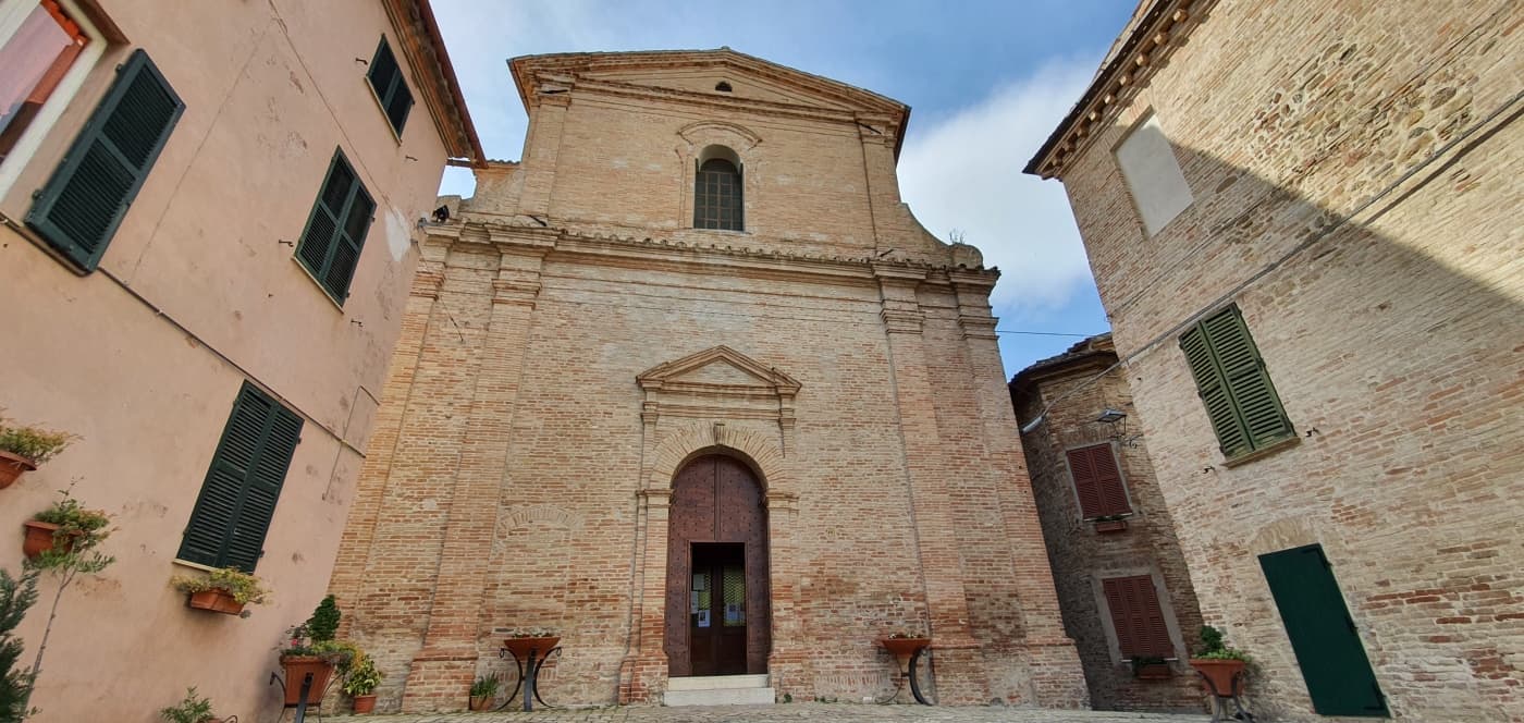 I nove castelli di Arcevia nelle Marche: i più belli e cosa vedere